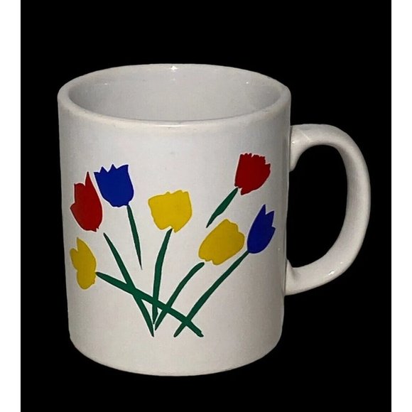Coloroll | Dining | Vintage Red Blue Yellow Tulips Colorful Coffee Tea ...